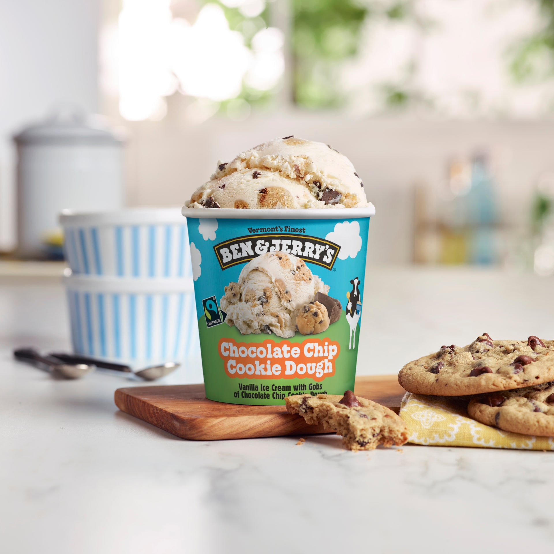 Ben and jerry's cookie dough ice cream store